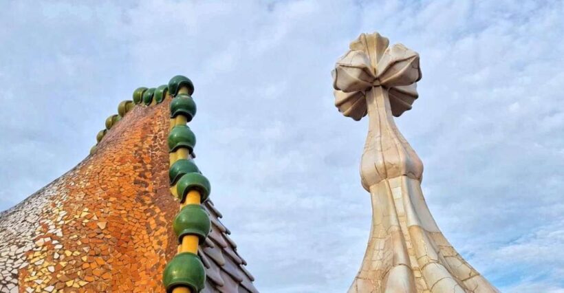 Barcelona: Exclusive Exploration of Gaudi's Masterpieces - What Makes This Experience Stand Out?