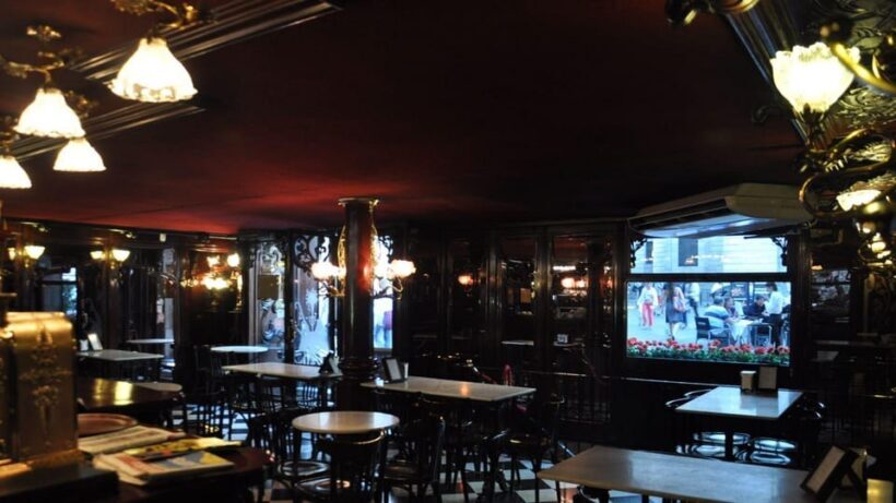 Barcelona: Exclusive Flamenco Show at El Paraigua with Drink - Who Should Consider This Experience?