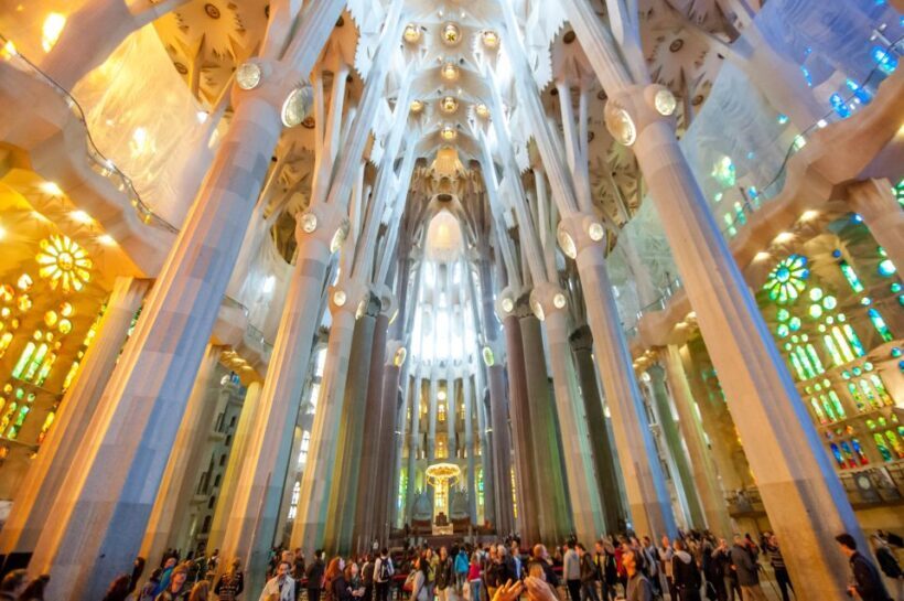 Barcelona: Fast-Track Sagrada Familia and Towers Guided Tour - The Value of This Tour