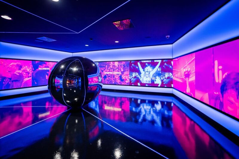 Barcelona: FC Barcelona Museum "Barça Immersive Tour" Ticket - The Future: Espai Barça
