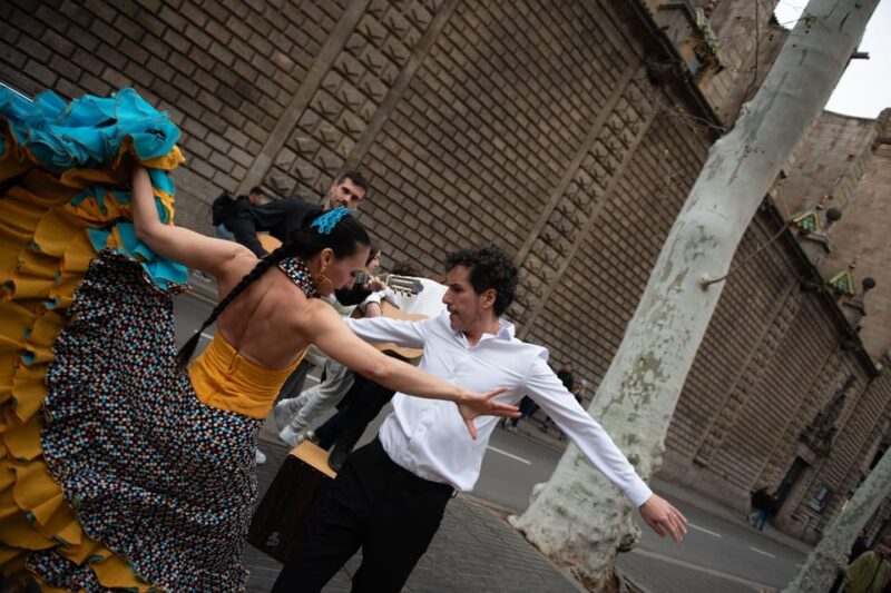 Barcelona: FLAMENCO Concert at the emblematic Royal Academy - Practical Details and Tips