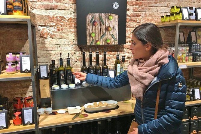 Barcelona Flamenco Show & Tapas | Semi Private Experience - Convenient Location and Meeting Point