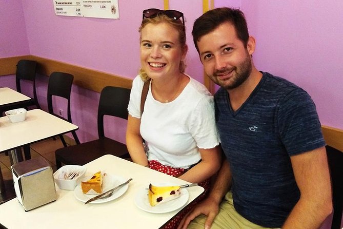 Barcelona Food Tour: Market & Gothic Quarter With Expert Guide - The Charm of the Gothic Quarter: A Historical and Culinary Exploration