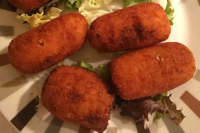 Barcelona Food Tour: Tapas, Drinks and Delights With a Local - Memorable Food Experiences