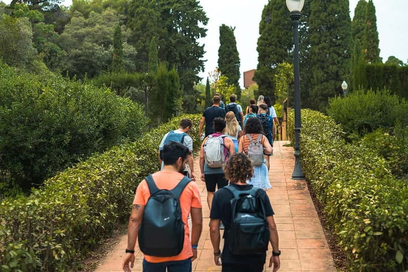 Barcelona from the heights to the sea: Montjuïc, Cable Car, and Beach - The Itinerary in Detail: What to Expect