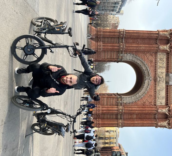 Barcelona: Gaudi Guided E-Bike Tour - An Introduction to the Gaudí E-Bike Tour Experience