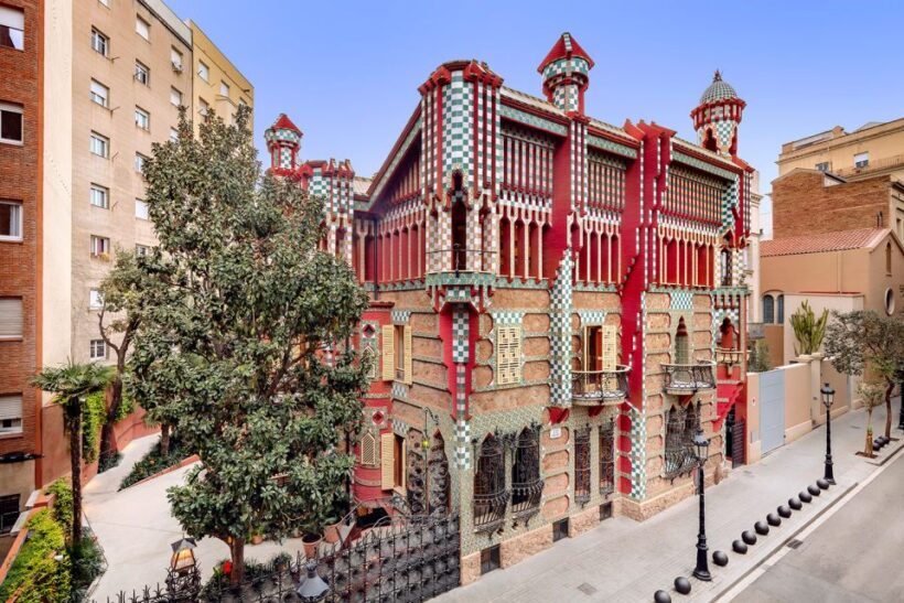 Barcelona: Gaudí Houses & Sagrada Familia Tour - The Practical Details