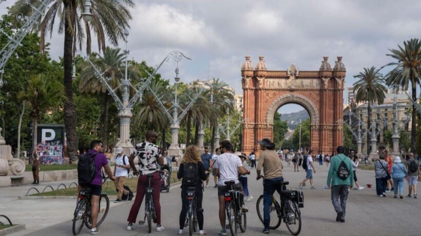 Barcelona: Gaudí Masterpieces & Hidden Gems E-Bike Tour - FAQ