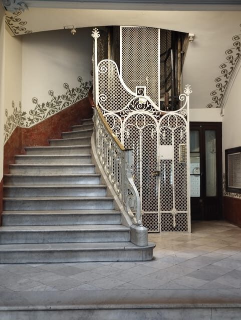 Barcelona: Golden Age of Architecture Walking Tour - Key Points