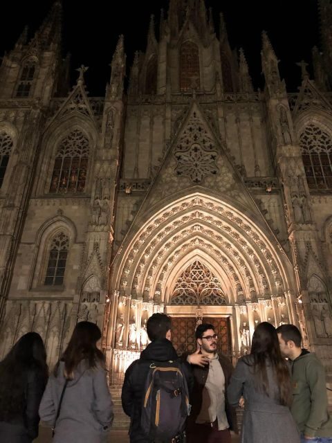 Barcelona: Gothic Quarter By Night Guided Walking Tour - Why This Tour Works for You