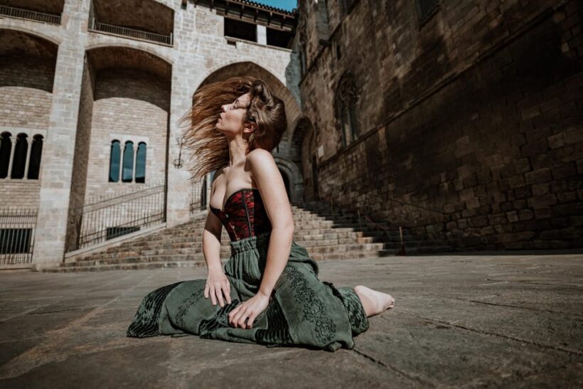 Barcelona: Gothic Quarter Cinematic Photoshoot and Guide - FAQs