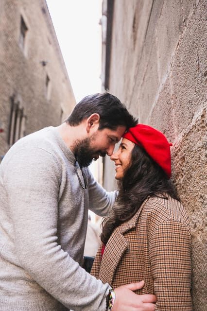 Barcelona: Gothic Quarter Private Photoshoot Experience - Introduction