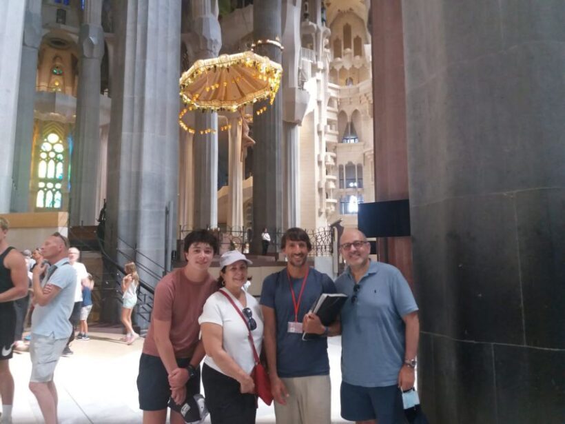 Barcelona: Guided Tour of Sagrada Familia - A Balanced Look at the Sagrada Familia Guided Tour Experience