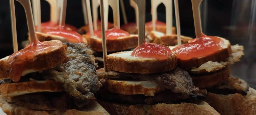 Barcelona: Guided Wine and Tapas Tour with Tastings - Value and Practicality