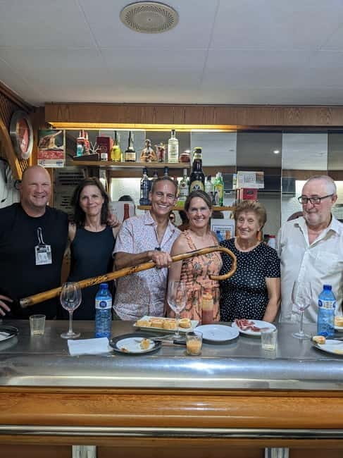 Barcelona: Hidden Bars and Authentic Tapas Journey - What Reviewers Are Saying