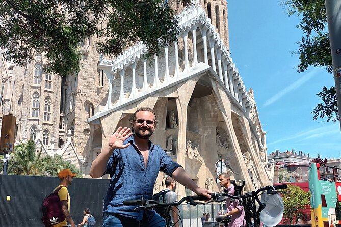 Barcelona Highlights Bike Tour - What to Expect During the Tour