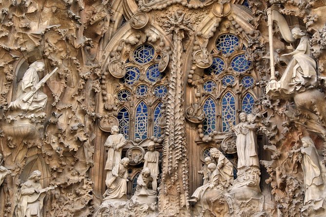 Barcelona Highlights Private Tour in a chauffeured Mercedes-Benz - What Travelers Are Saying