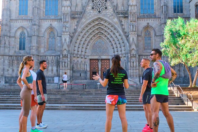 Barcelona Highlights Running Tour - Tour Features and Experience