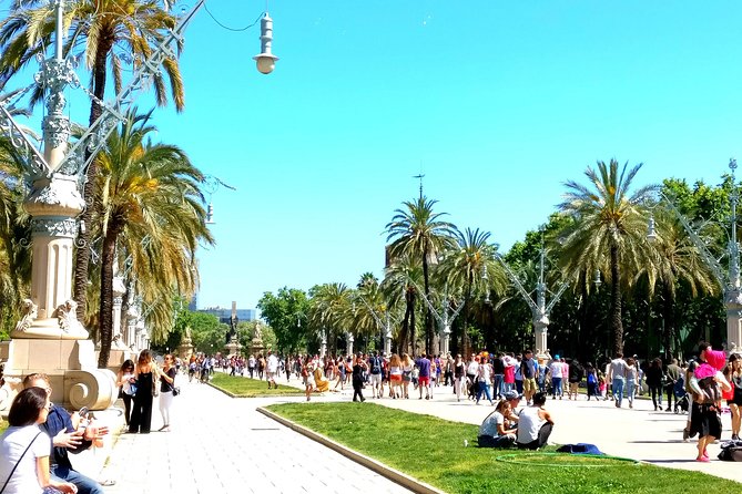 Barcelona Highlights With a Local Friend - Flexible Meeting and Pickup Arrangements