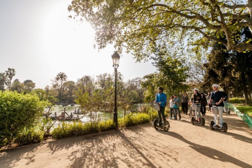Barcelona Insiders Segway Tour 1.5h - The Guides and Group Experience
