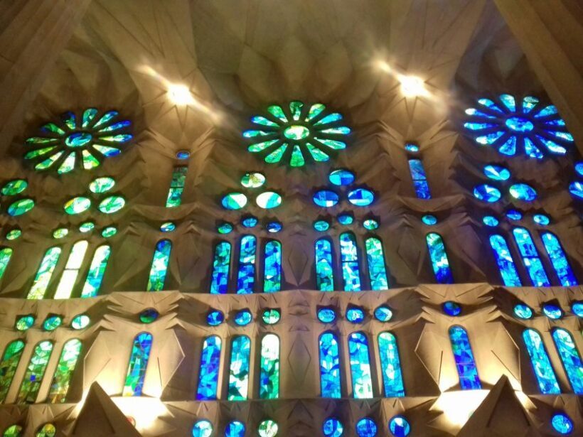 Barcelona: Montserrat & Sagrada Familia Guided Tour - Practical Tips for Travelers