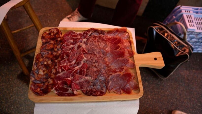 Barcelona: Old Markets with Tasting Tapas E-bike Tour - A Closer Look at the Itinerary and What to Expect
