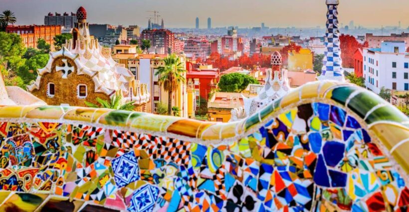 Barcelona Old Town and Top Attractions Private Car Tour - Why Choose a Private Car Tour in Barcelona?