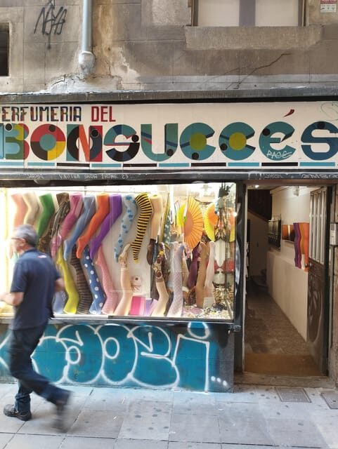 Barcelona: Old Town Historic Shops Guided Tour - A Walk Through the Heart of Barcelona’s Craft Traditions