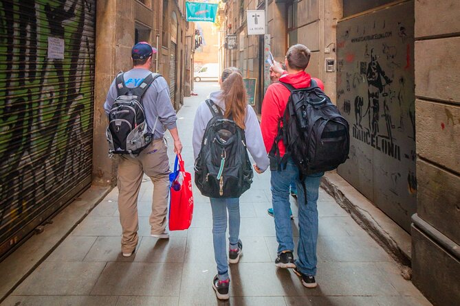 Barcelona Old Town Walking Tour & Panoramic Views - The Practical Side: What You Need to Know