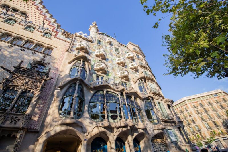 Barcelona: Old Town Walking Tour with Optional Casa Batlló - FAQs