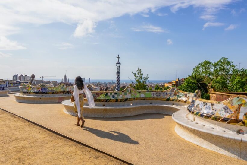 Barcelona: Park Güell Guided Tour with Fast-Track Ticket - Detailed Itinerary and Highlights
