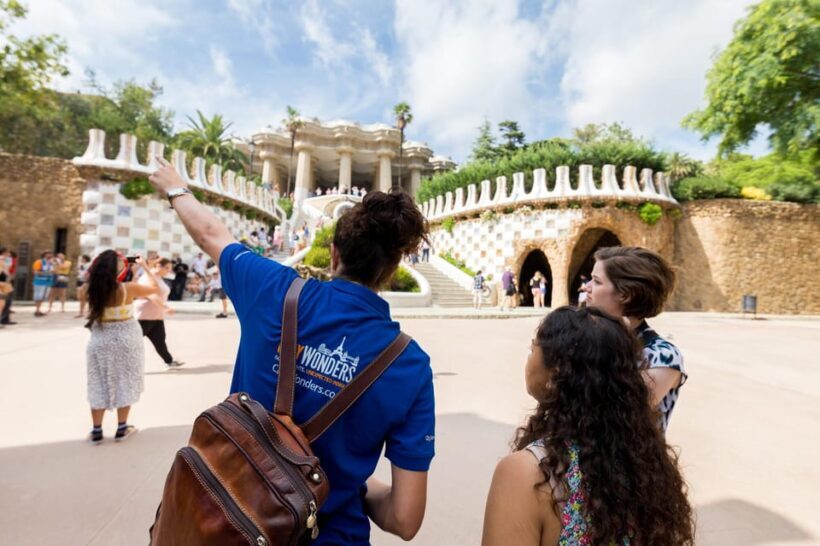 Barcelona: Park Guell Guided Tour with Skip-the-Line Entry - Real-Life Insights from Reviews