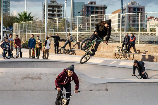 Barcelona Photo Experience Review: Capture the Magic - Accessibility and Inclusions of the Tour