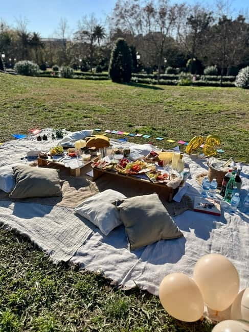 Barcelona PICNIC. Exclusive and personalized experience. - Key Points