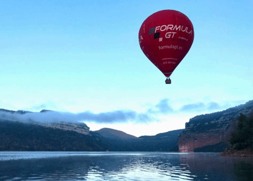 Barcelona: Pre-Pyrenees Hot Air Balloon Tour - Key Points