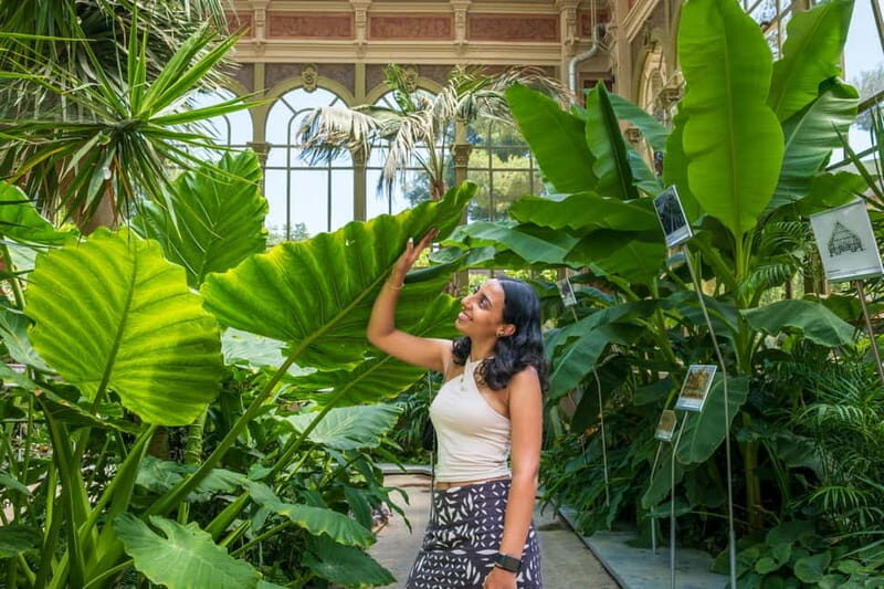 Barcelona: Private Photoshoot in Ciutadella Park with Ami - Who Should Consider This Tour?