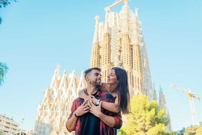 Barcelona : Private Photoshoot Outside Sagrada Familia - Customer Testimonials