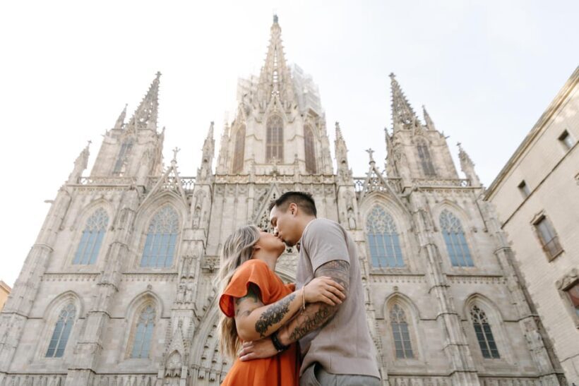 Barcelona: Private Photoshoot with a Professional - Why Choose a Private Photoshoot in Barcelona?