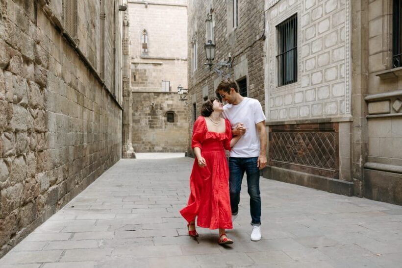 Barcelona: Private Photoshoot with a Professional - The Sum Up