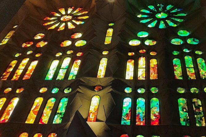 Barcelona Private Tour From Sant Pau to Sagrada Familia - How This Tour Compares to Other Options