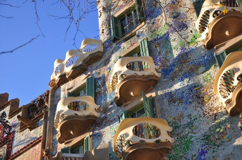 Barcelona: Private Tour of Casa Batllo with Reserved Access - Exploring Casa Batlló: An Architectural Treasure