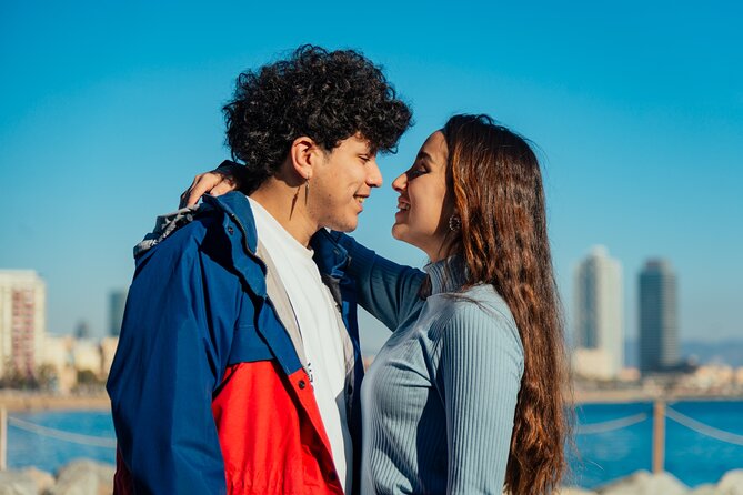 Barcelona: Professional Photoshoot by the Beach - Who Will Benefit Most?