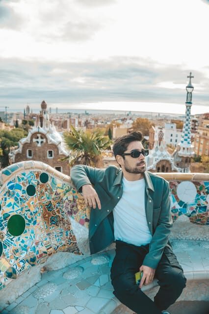Barcelona: Professional Private Photoshoot - Who Should Book This?
