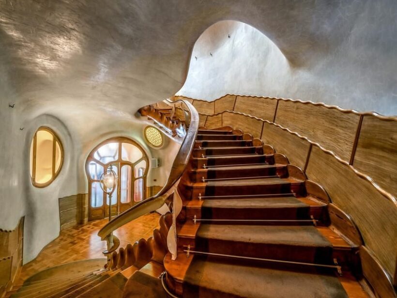 Barcelona: Sagrada Familia & Casa Batlló Guided Tour - The Value of Skip-the-Line Access