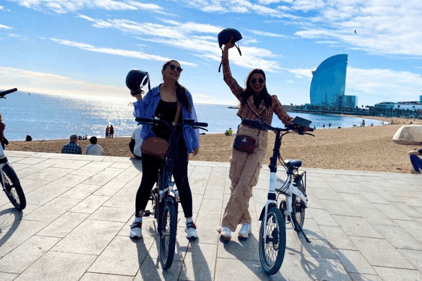 Barcelona: Sagrada Familia Electric Scooter or Bike Tour - Barceloneta Beach and W Hotel