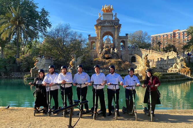 Barcelona Sagrada Familia Electric Scooter or E-Bike Tour - Meeting Points and Logistics