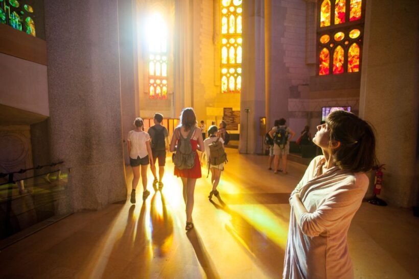 Barcelona: Sagrada Familia Entry Ticket with Audio Guide - What Visitors Are Saying