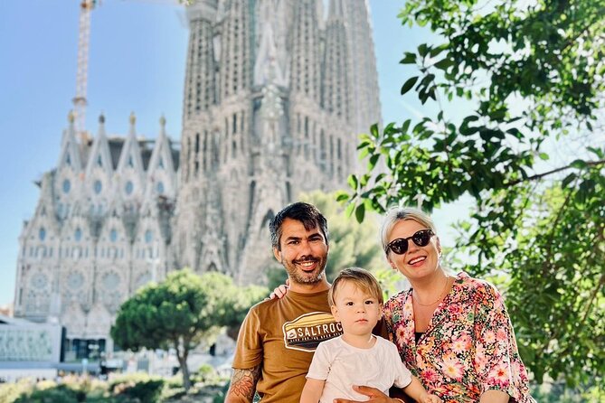 Barcelona Sagrada Familia Guided Visit With Optional Extras. - Architectural Marvels