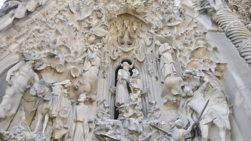 Barcelona & Sagrada Familia Half-Day Tour with Hotel Pickup - Authentic Insights from Travelers