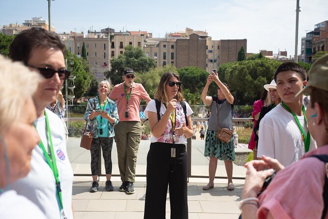 Barcelona: Sagrada Familia Semi-Private Guided Tour - Accessibility and Participation